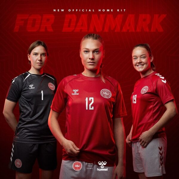 Camisetas Hummel de Dinamarca Euro 2022 | Fútbol Femenino