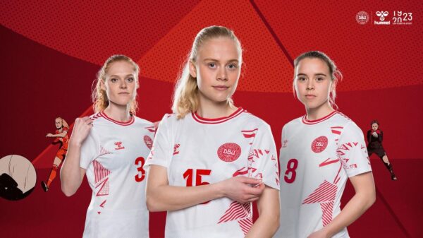 Camisetas Hummel de Dinamarca Mundial 2023 | Fútbol Femenino